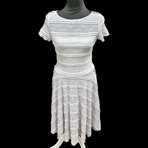 Melrose | Dresses | Melrosemidilacedress | Poshmark